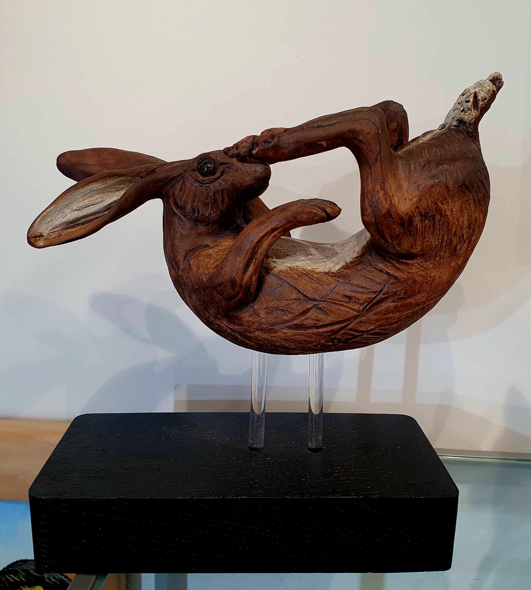 Tumbling Hare ceramic by Pippa hill – Ludgate Gallery