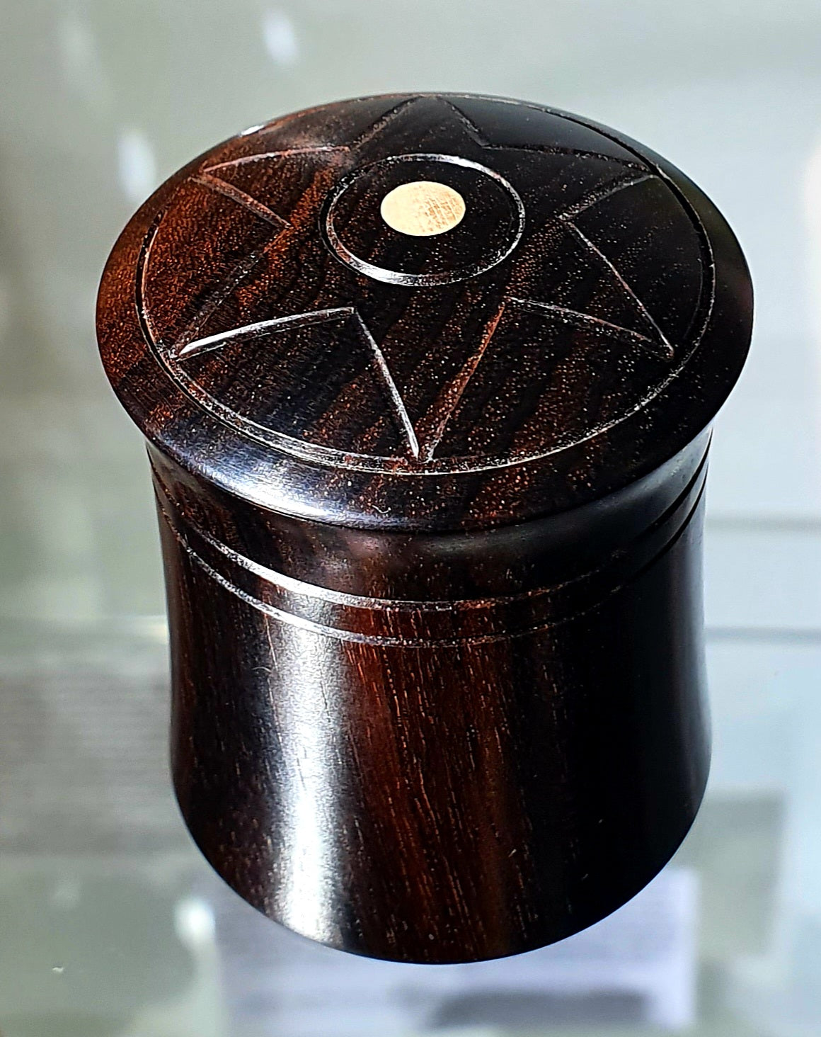 Blackwood and holly pot with screw lid – Ludgate Gallery